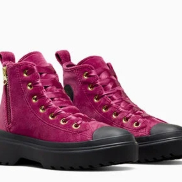 Converse | Shoes | Chuck Taylor All Star Lugged Lift Platform Velvet ...